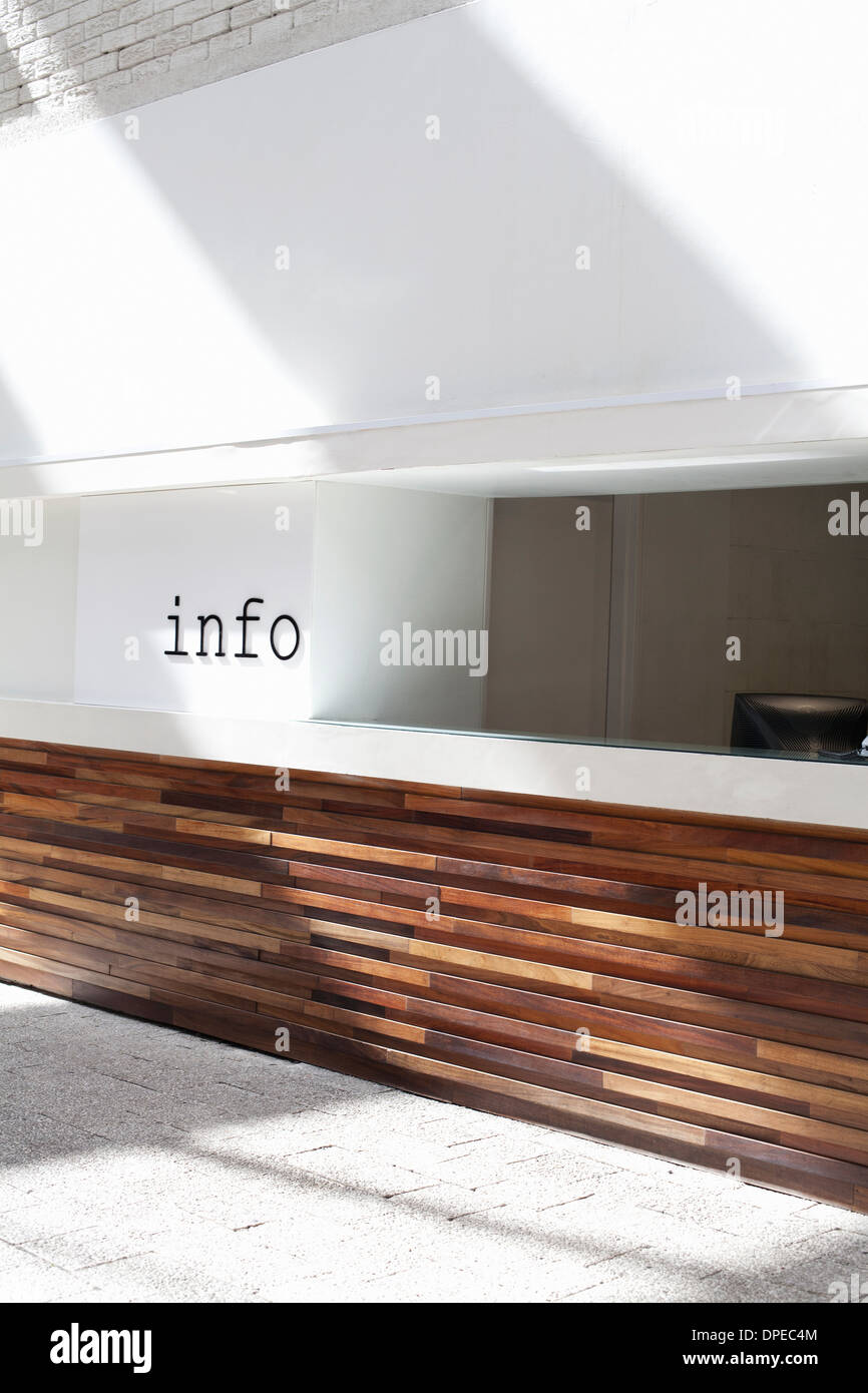 Information desk hi-res stock photography and images - Alamy