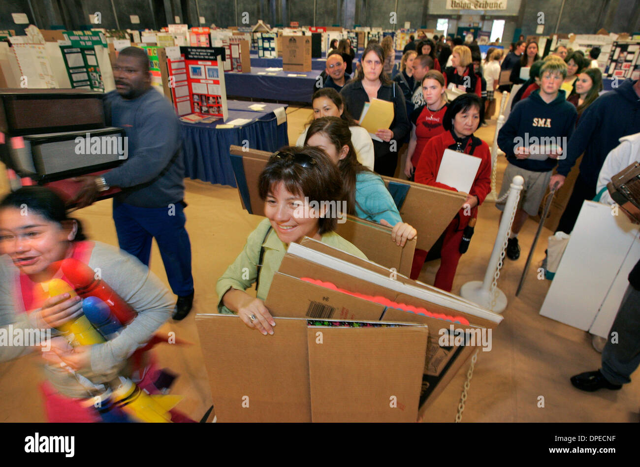 (Published 3/31/2006, A-1) CN science254586x011 3/28/2006 San Diego, CA ...