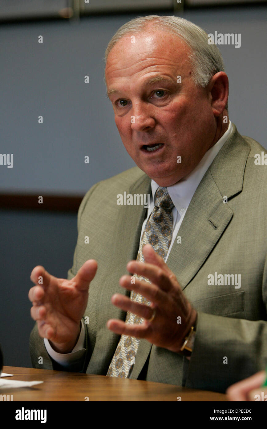 Jerry sanders hi-res stock photography and images - Alamy