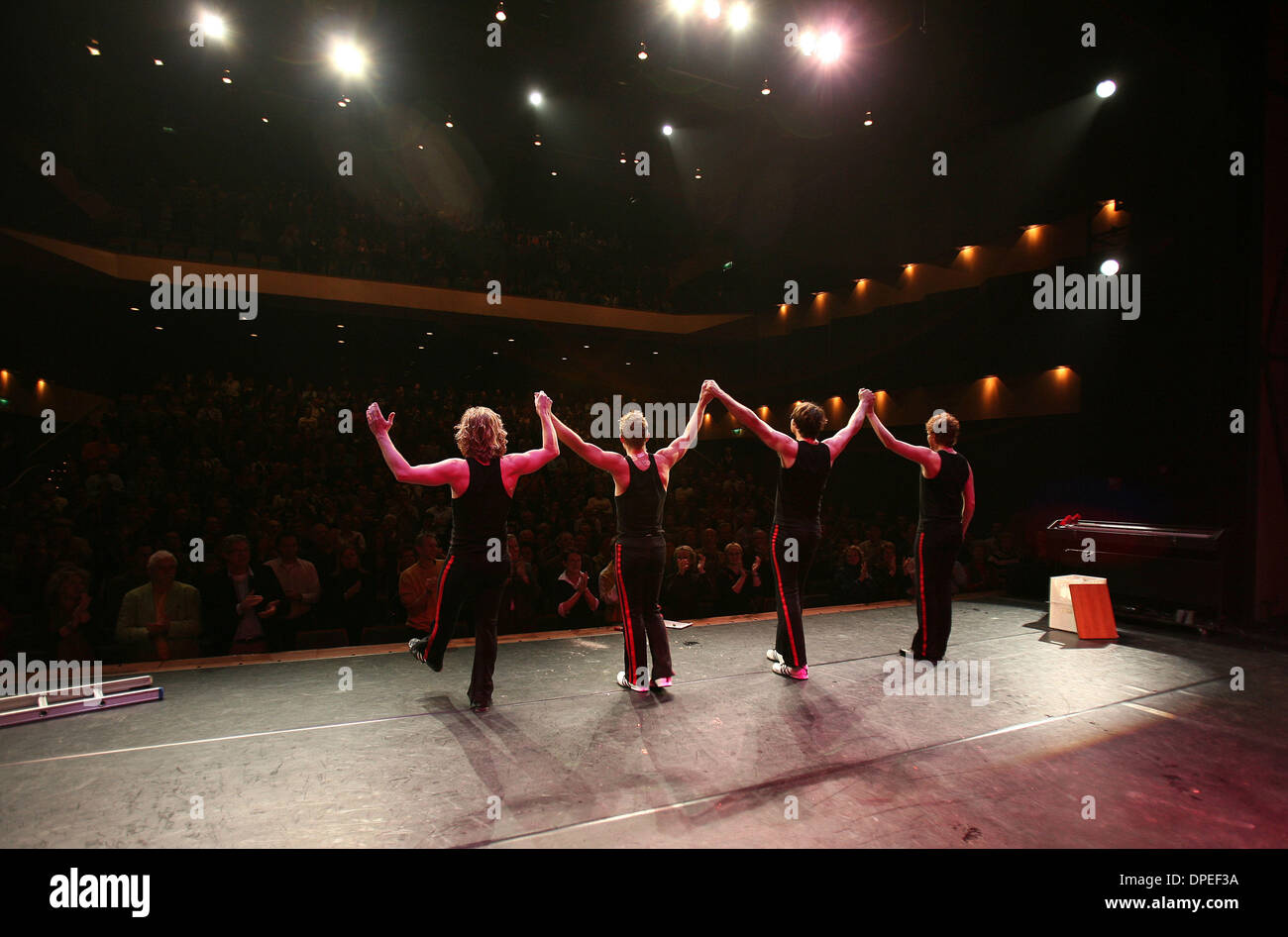 Acting stage hi-res stock photography and images - Alamy