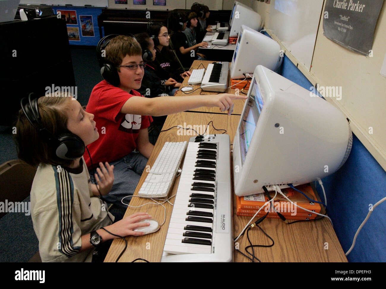 5th graders hi-res stock photography and images - Alamy