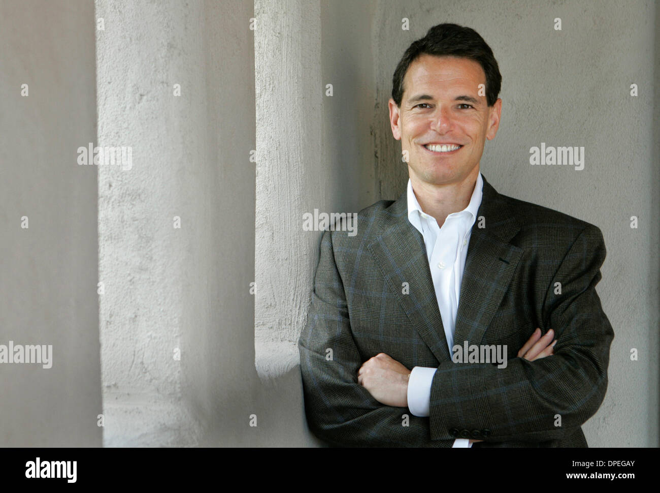 James roth hi-res stock photography and images - Alamy