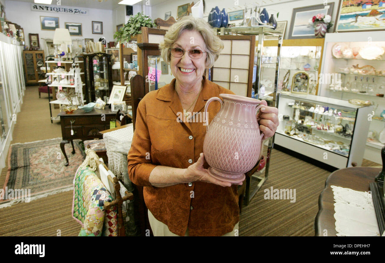 Lynne cook hi-res stock photography and images - Alamy