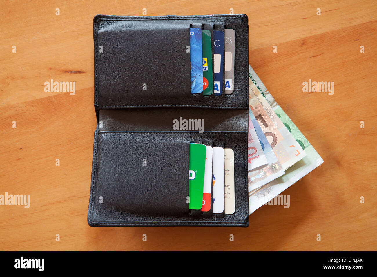 Billfold hi-res stock photography and images - Alamy