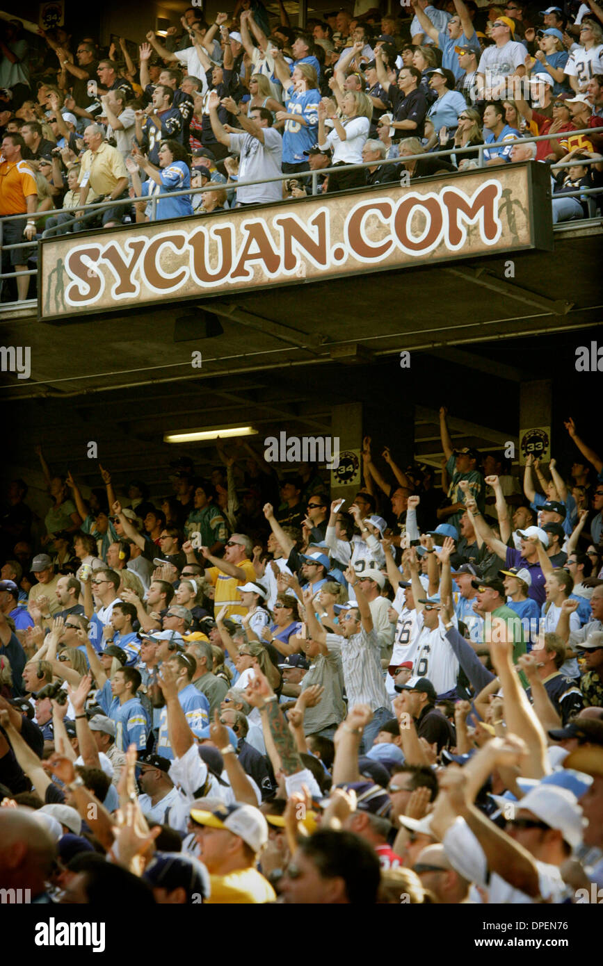 Oct 29, 2006 - San Diego, California, USA - Fans cheered underneath ...