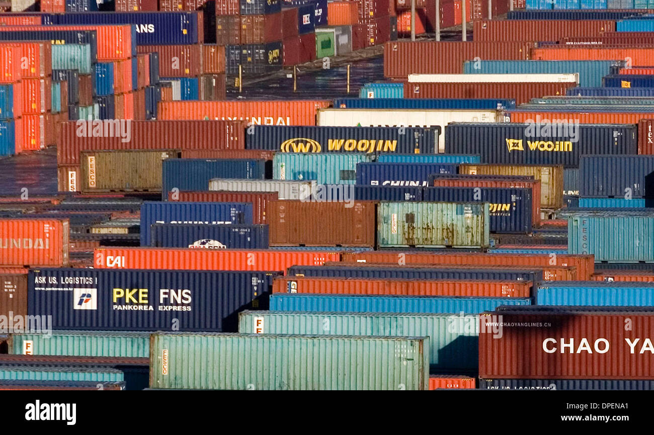 Jan 20, 2005 - Nahodka, Russia - Port of Nakhodka is one of the most ...