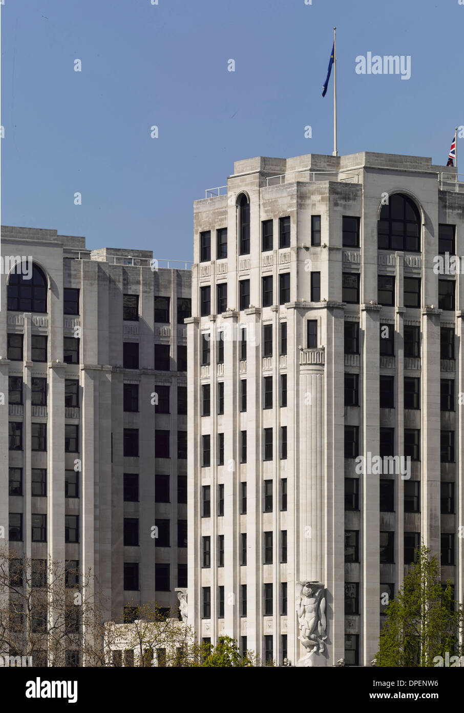 The Adelphi Building, London, United Kingdom. Architect: Colcutt and ...
