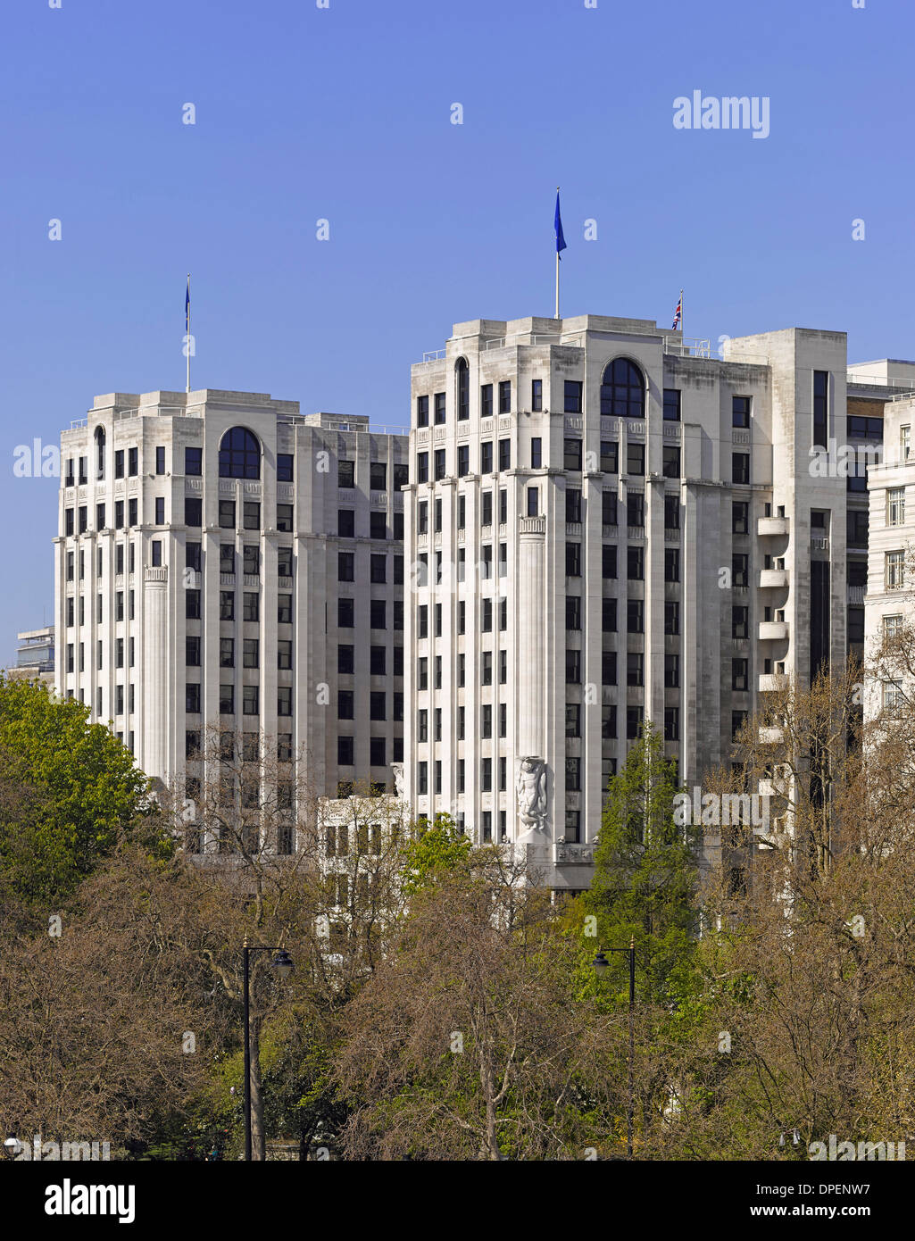 The Adelphi Building, London, United Kingdom. Architect: Colcutt and ...