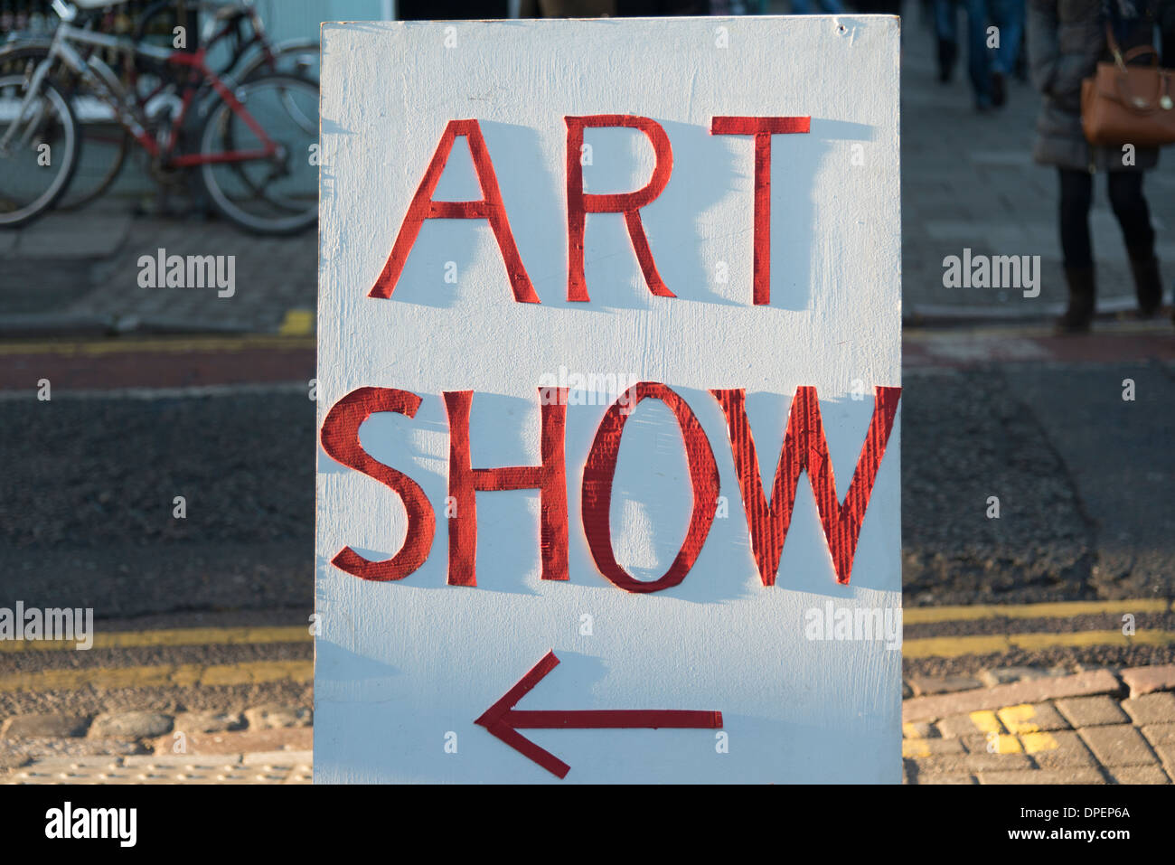 Art exhibition sign signs hi-res stock photography and images - Alamy
