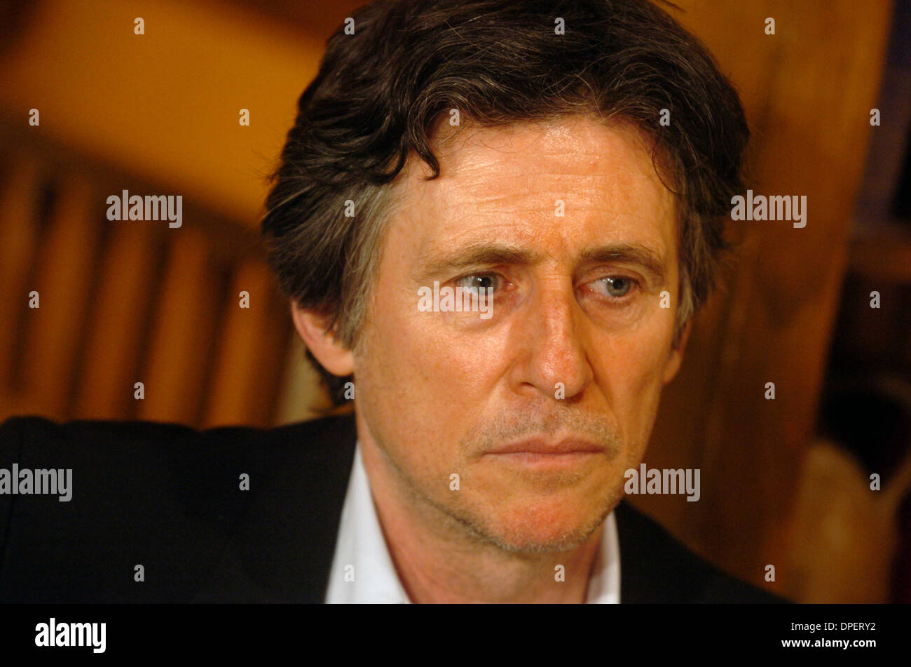 Actor gabriel byrne hi-res stock photography and images - Alamy