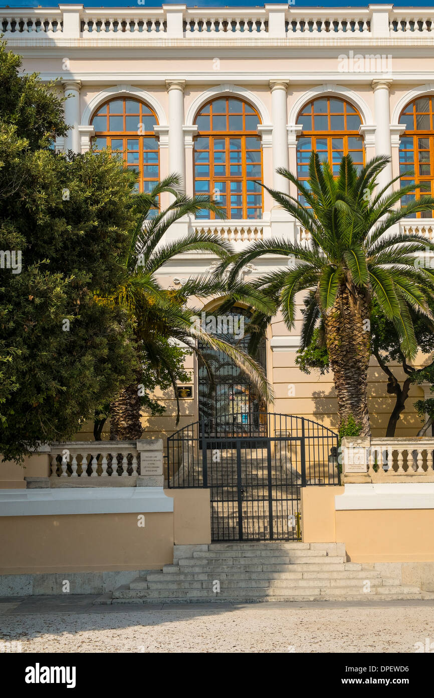 Zadar university hi-res stock photography and images - Alamy