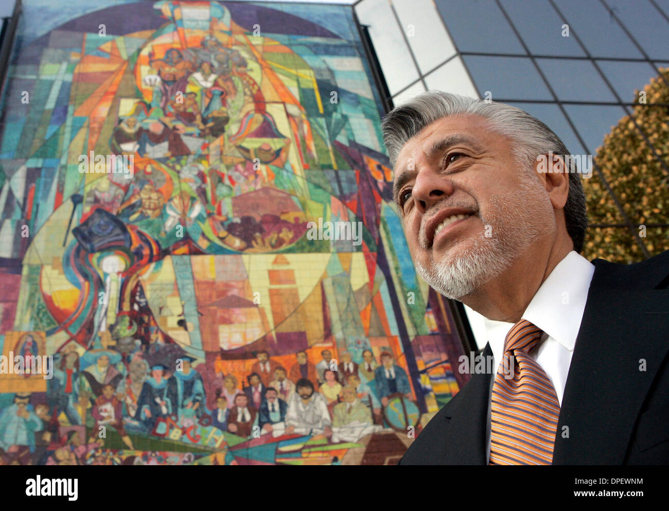 Los Angeles, CA, USA - Los Angeles Lakers owner Jerry Buss' daughter ...