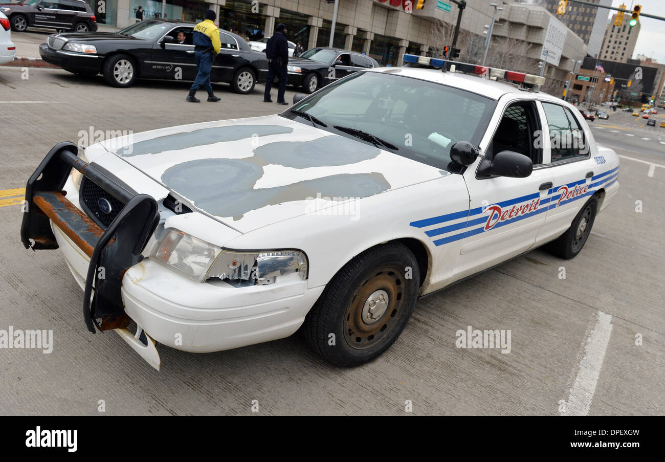 Detroit, USA. 13th Jan, 2014. A police car is parked in front of Cobo ...