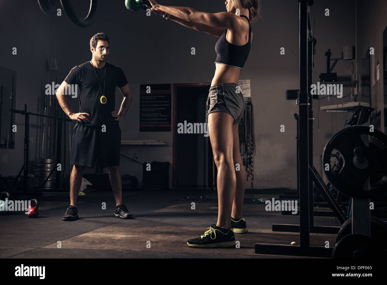 Girl Weight Lifting Wallpaper