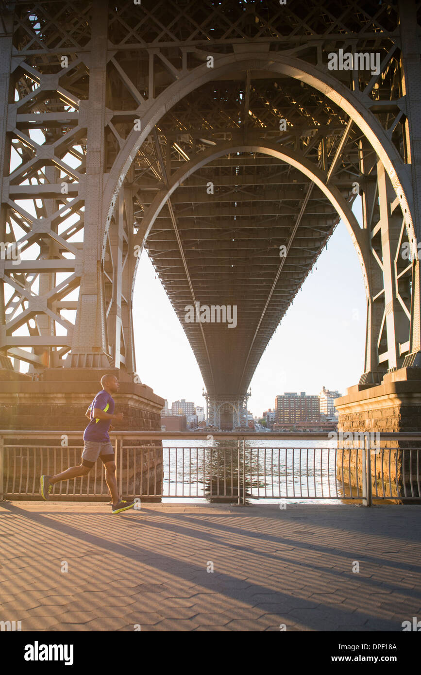 Man below view hi-res stock photography and images - Alamy