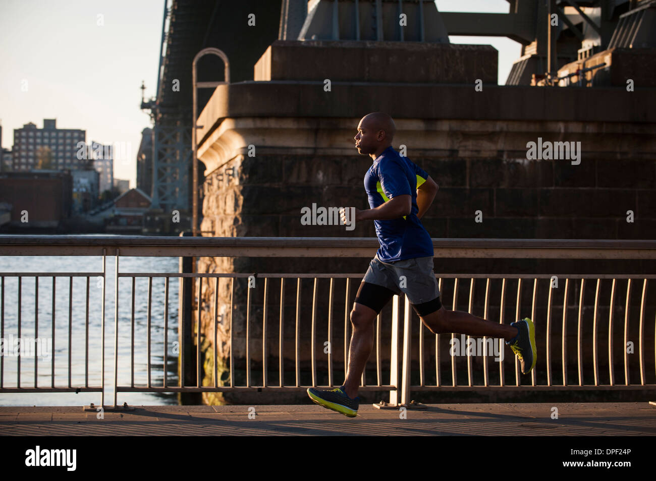 Jogging hi-res stock photography and images - Alamy