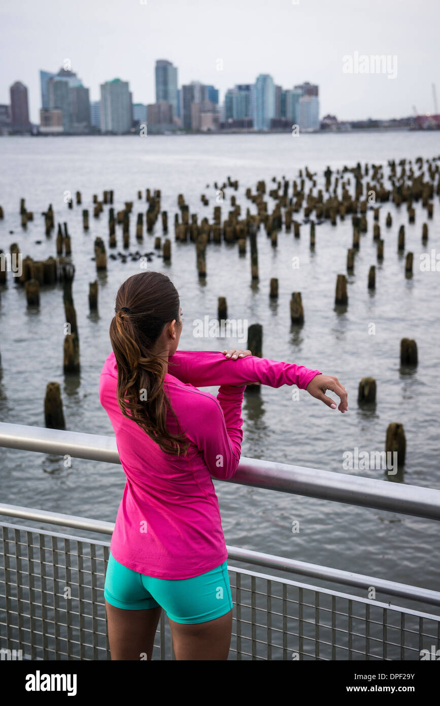 Bridge stretching hi-res stock photography and images - Alamy