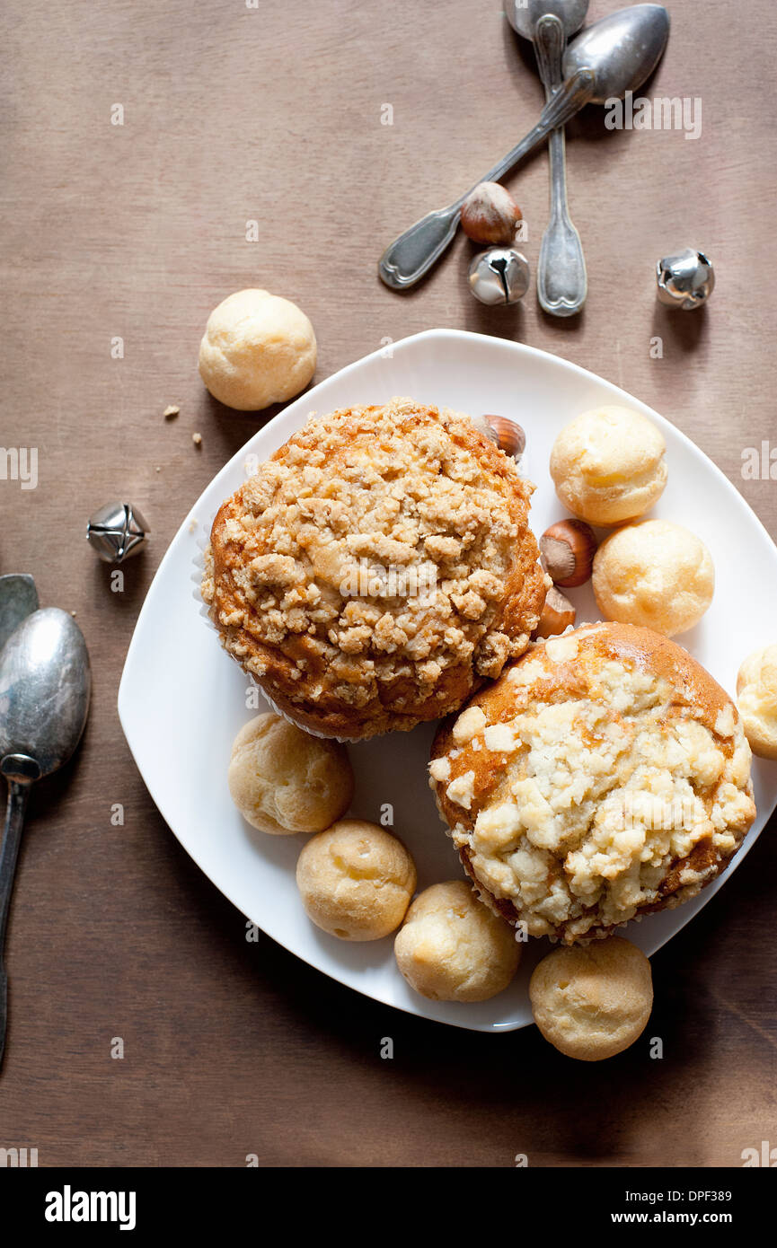 Puff pastry muffins hi-res stock photography and images - Alamy