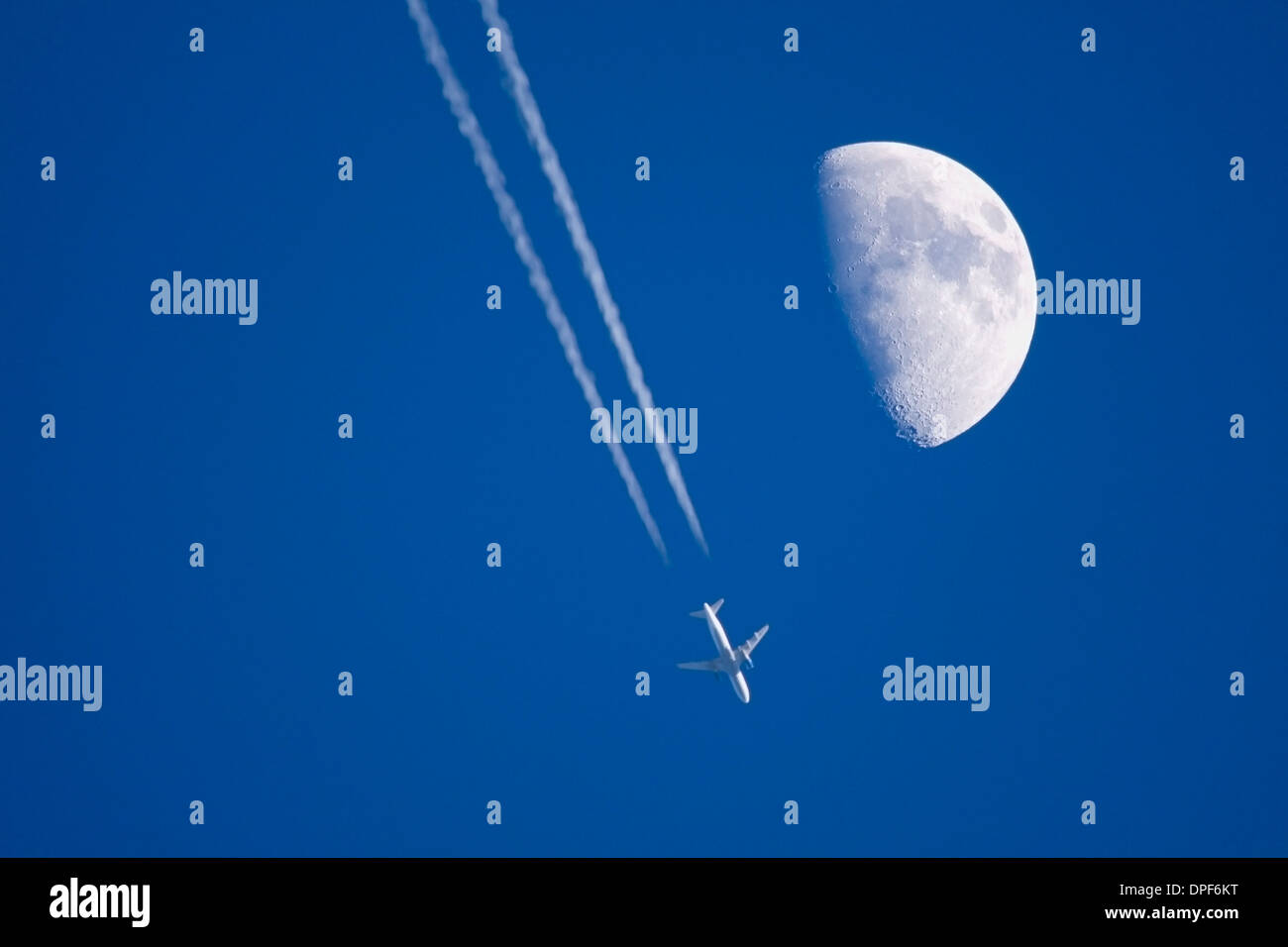 Gas moon hi-res stock photography and images - Alamy