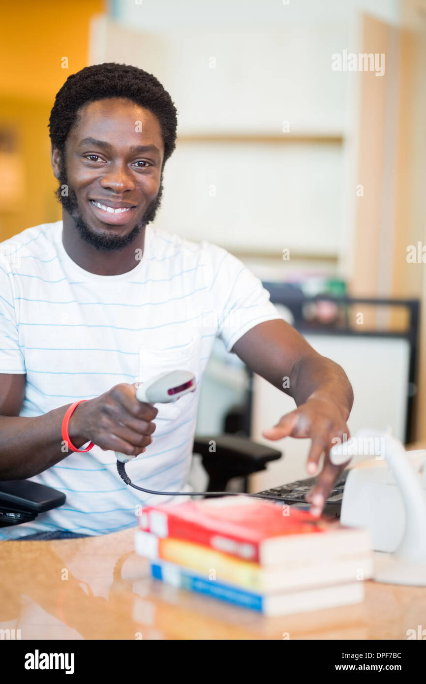 Reception desk school hi-res stock photography and images - Alamy