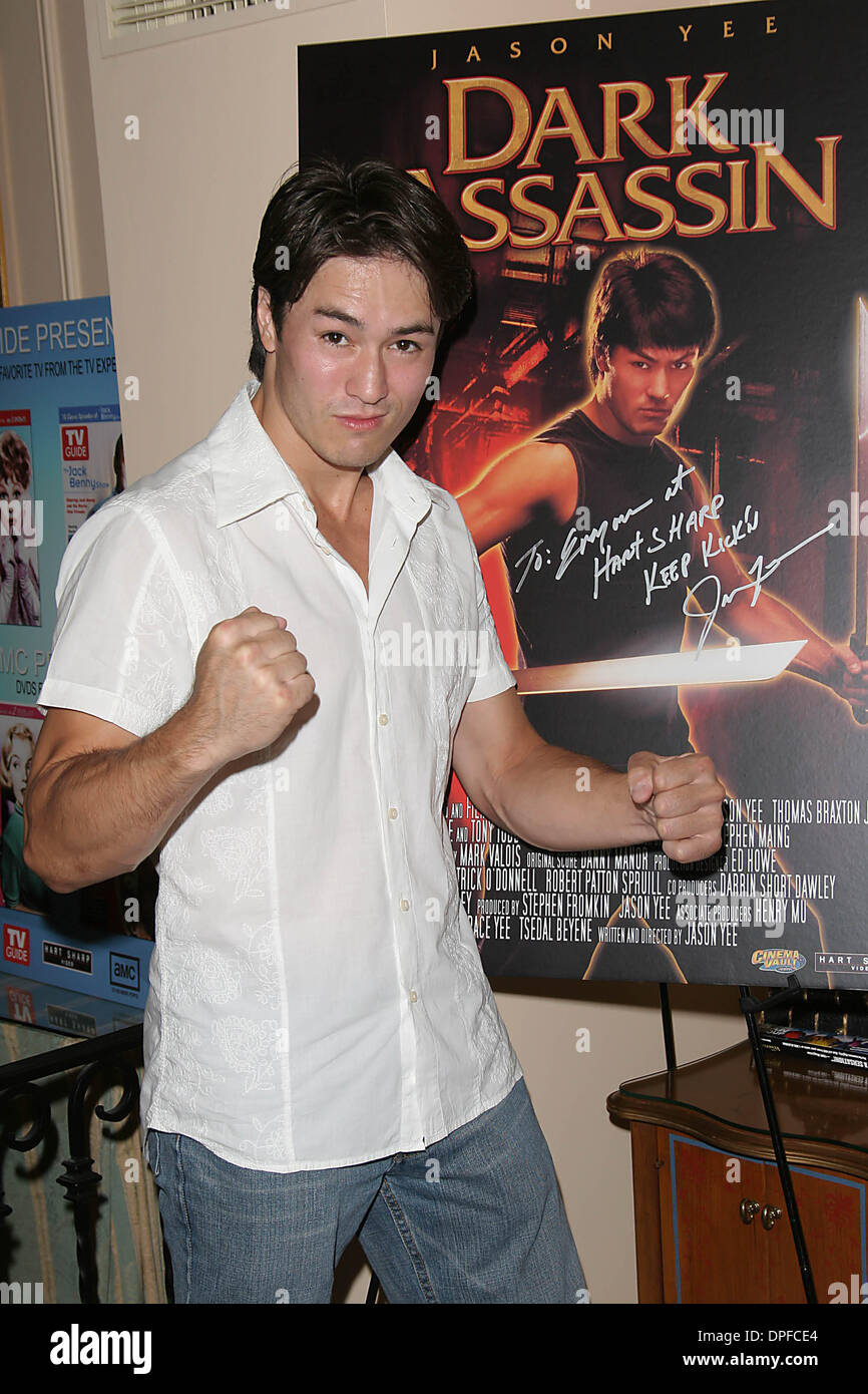 July 12, 2006 - Hollywood, California, U.S. - K49002EG.25TH ANNUAL VSDA ...