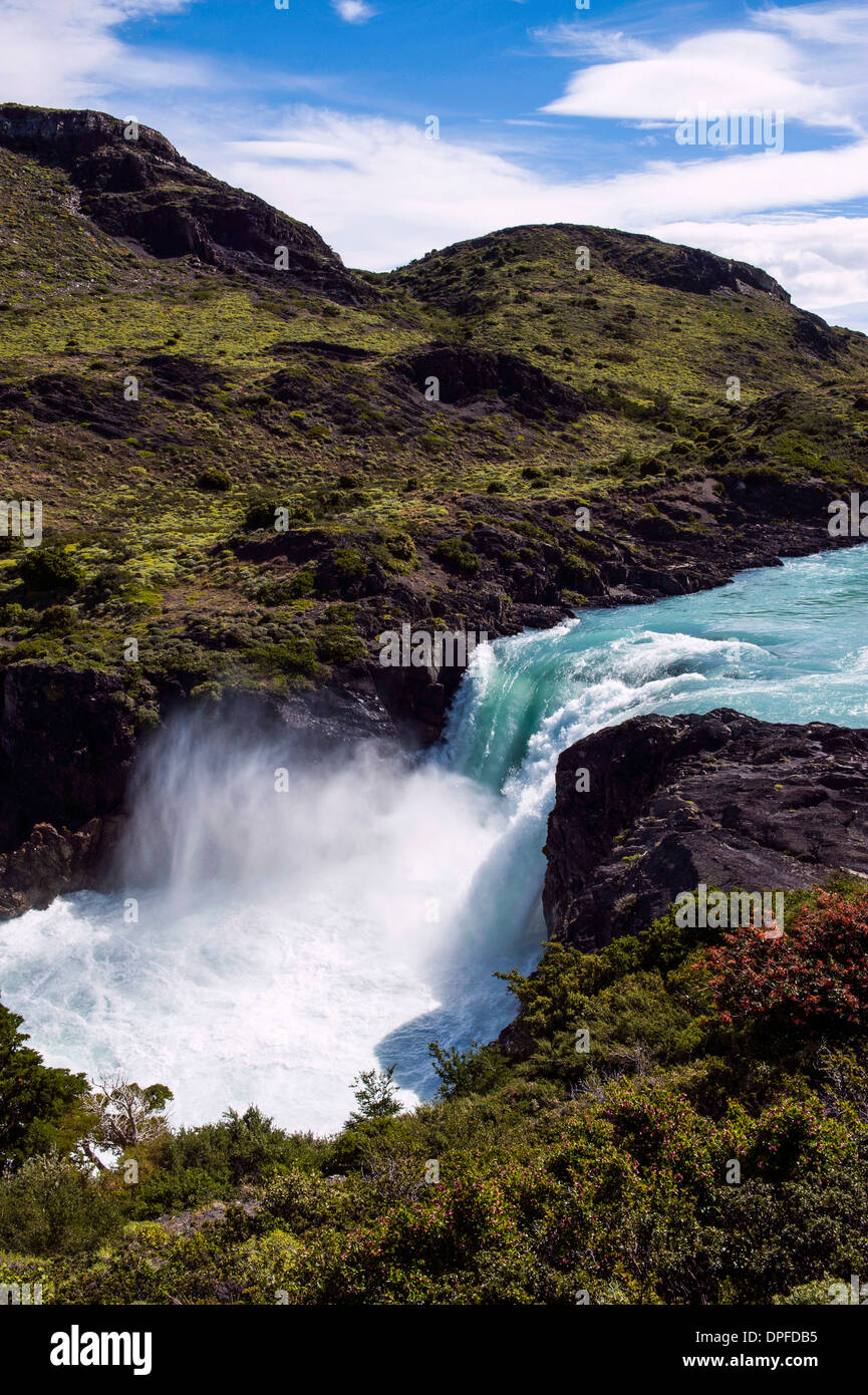 Salto Grande waterfall in the Torres del Paine National Park, Patagonia ...