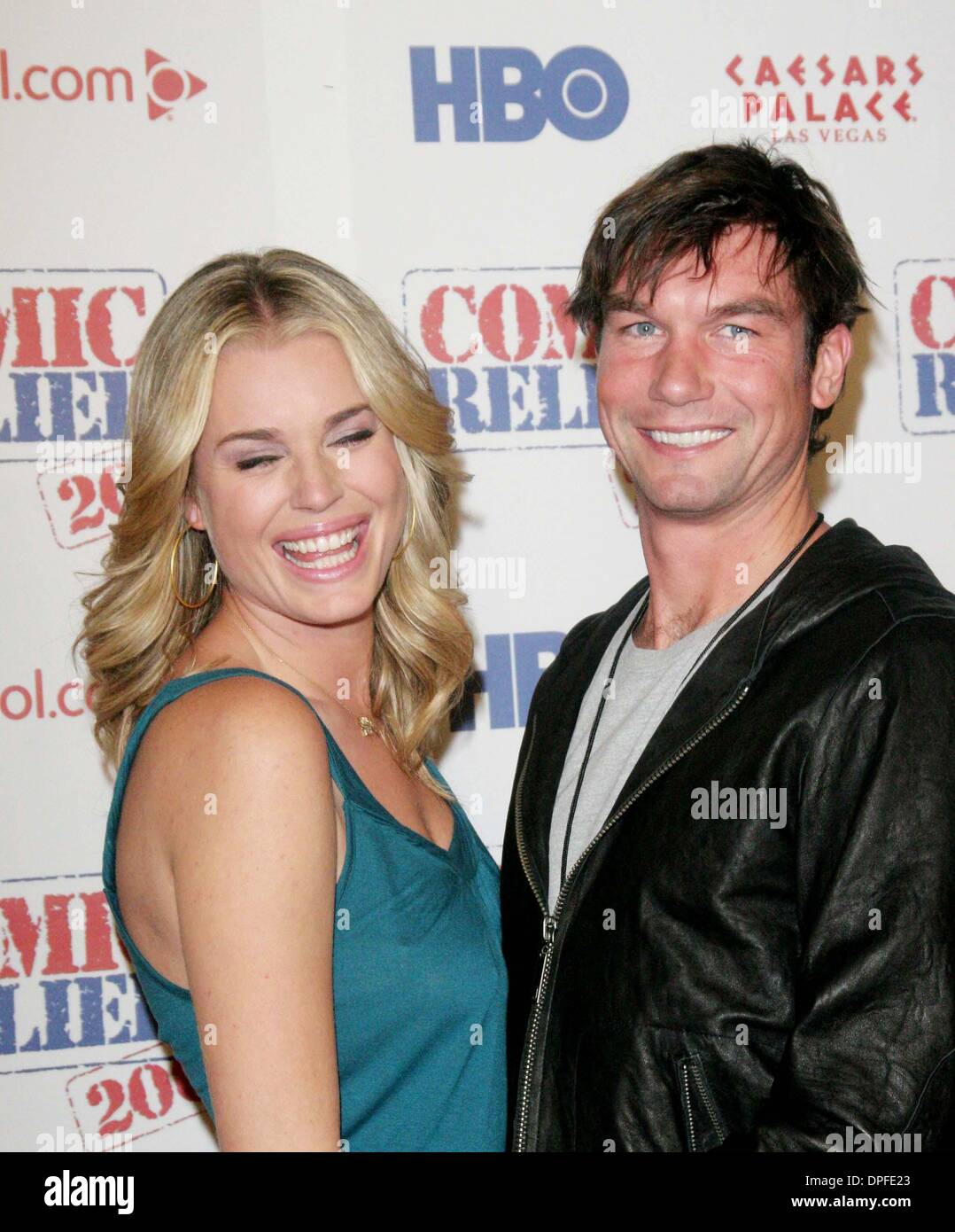 Jerry o'connell rebecca romijn hi-res stock photography and images - Alamy