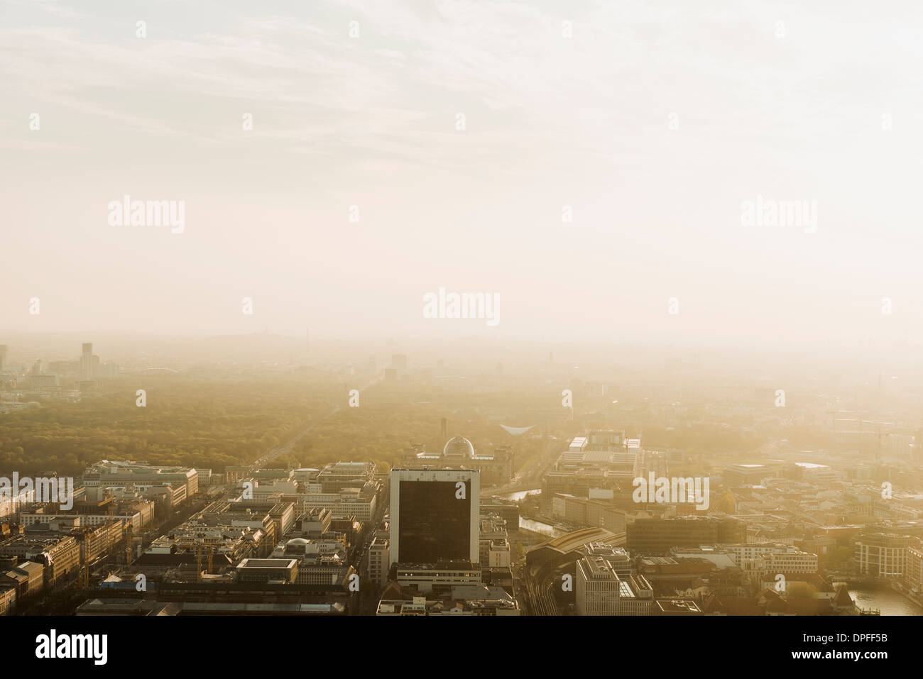 Elevated location hi-res stock photography and images - Alamy