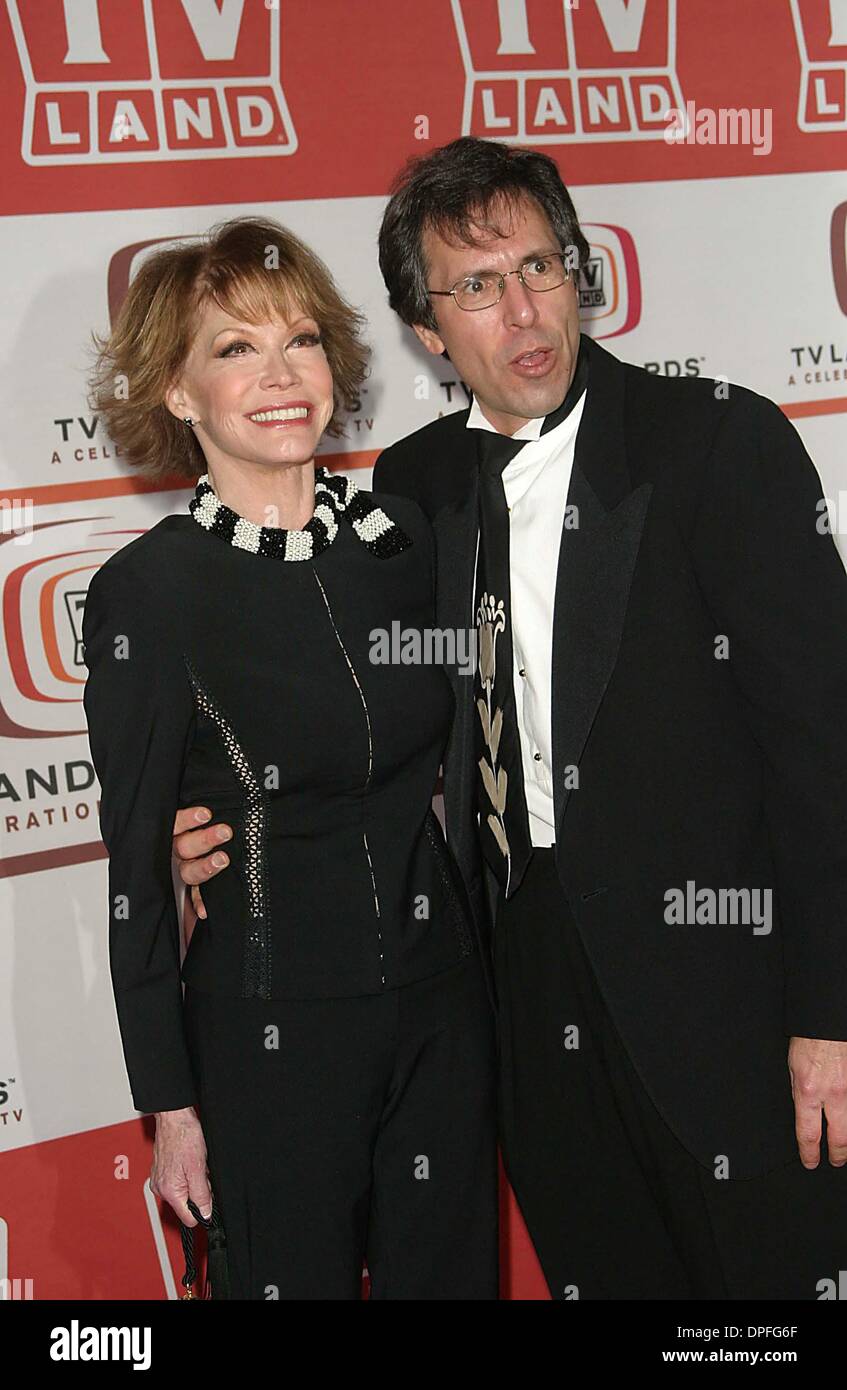 Mar. 19, 2006 - Hollywood, California, U.S. - K47243EG.2006 TV LAND ...