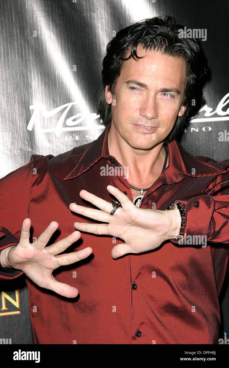 June 21, 2006 - Hollywood, California, U.S. - K48434EG.LANCE BURTON ...