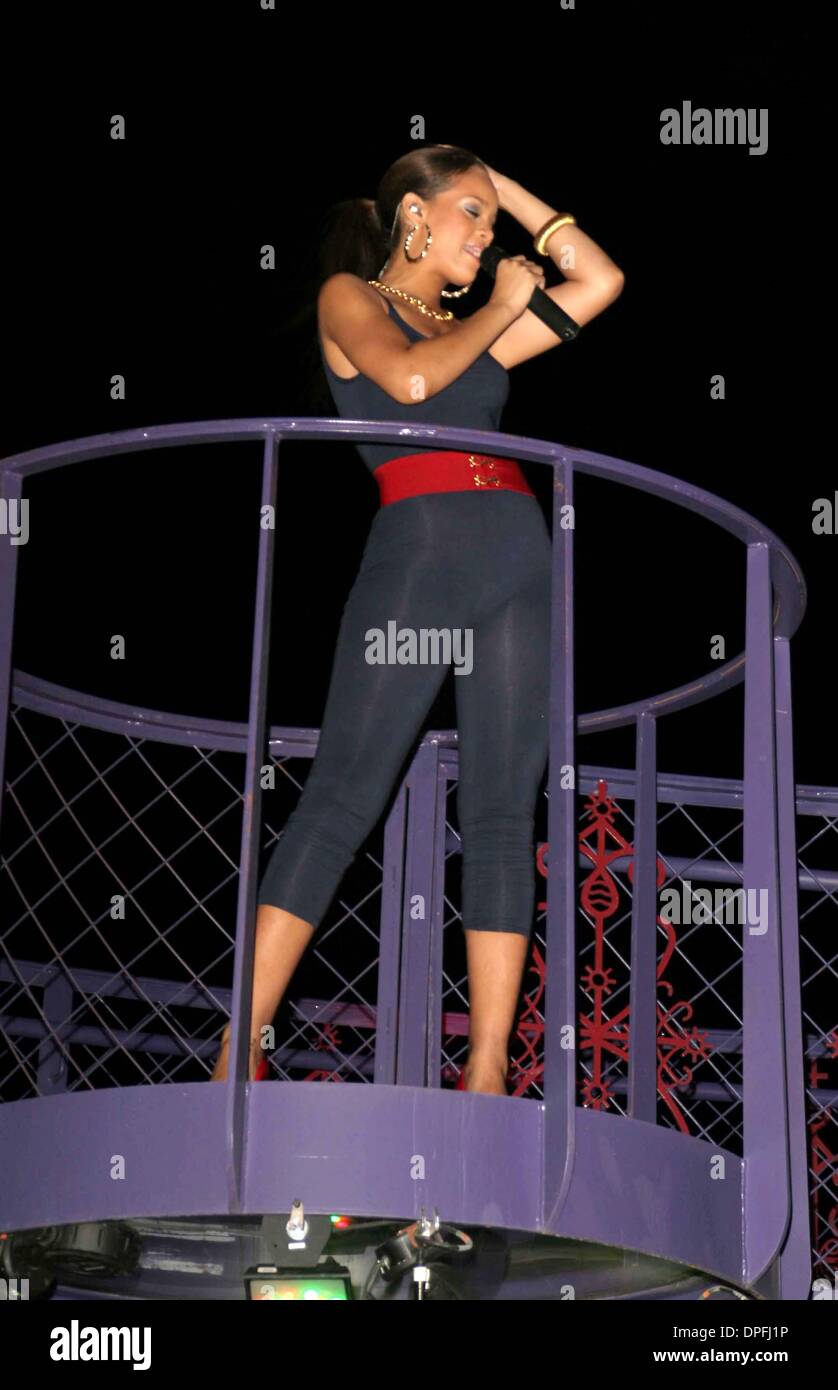 July 29, 2006 - Hollywood, California, U.S. - K49165EG.OFFICIAL WORLD ...