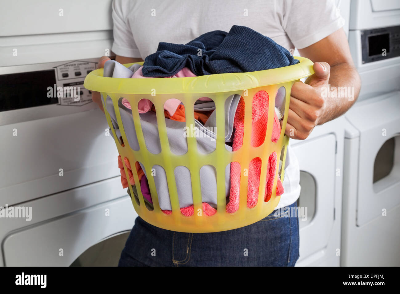 Man carrying washing machine hi-res stock photography and images - Alamy