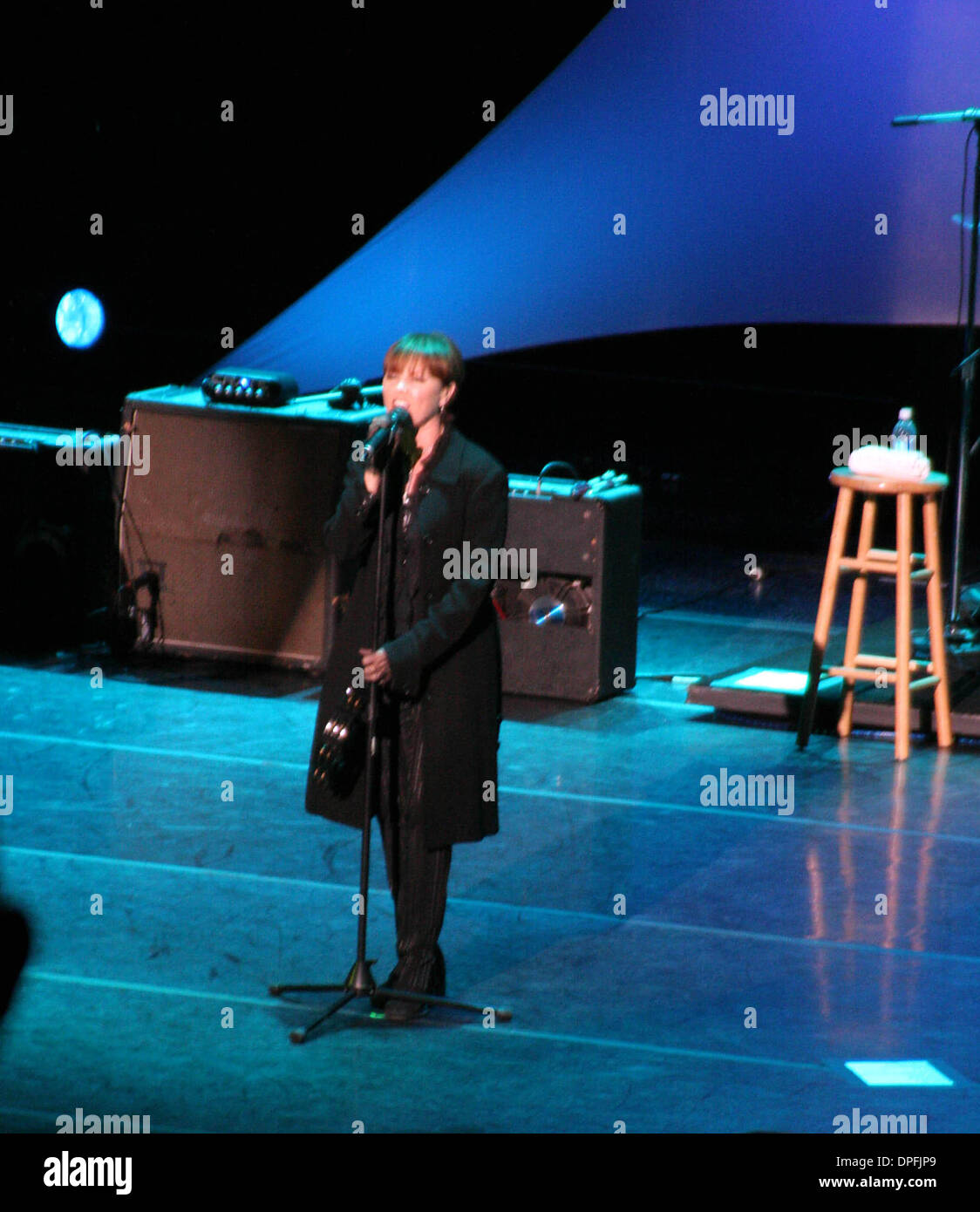 Sept. 27, 2006 - Hollywood, California, U.S. - K50021EG.PAT BENATAR ...