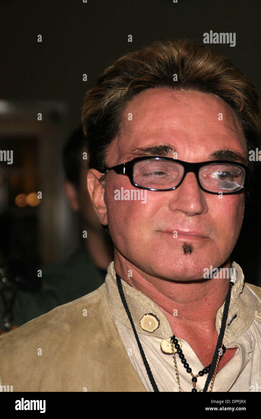 Sept. 27, 2006 - Hollywood, California, U.S. - K50019EG.SIEGFRIED AND ...