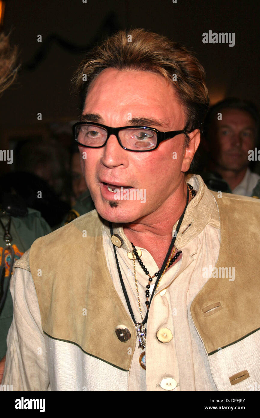 Sept. 27, 2006 - Hollywood, California, U.S. - K50019EG.SIEGFRIED AND ...