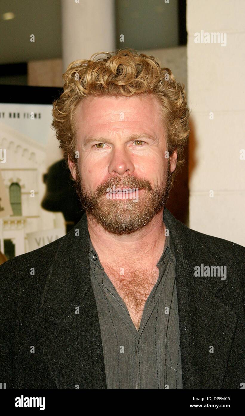 Steve wilcox hi-res stock photography and images - Alamy