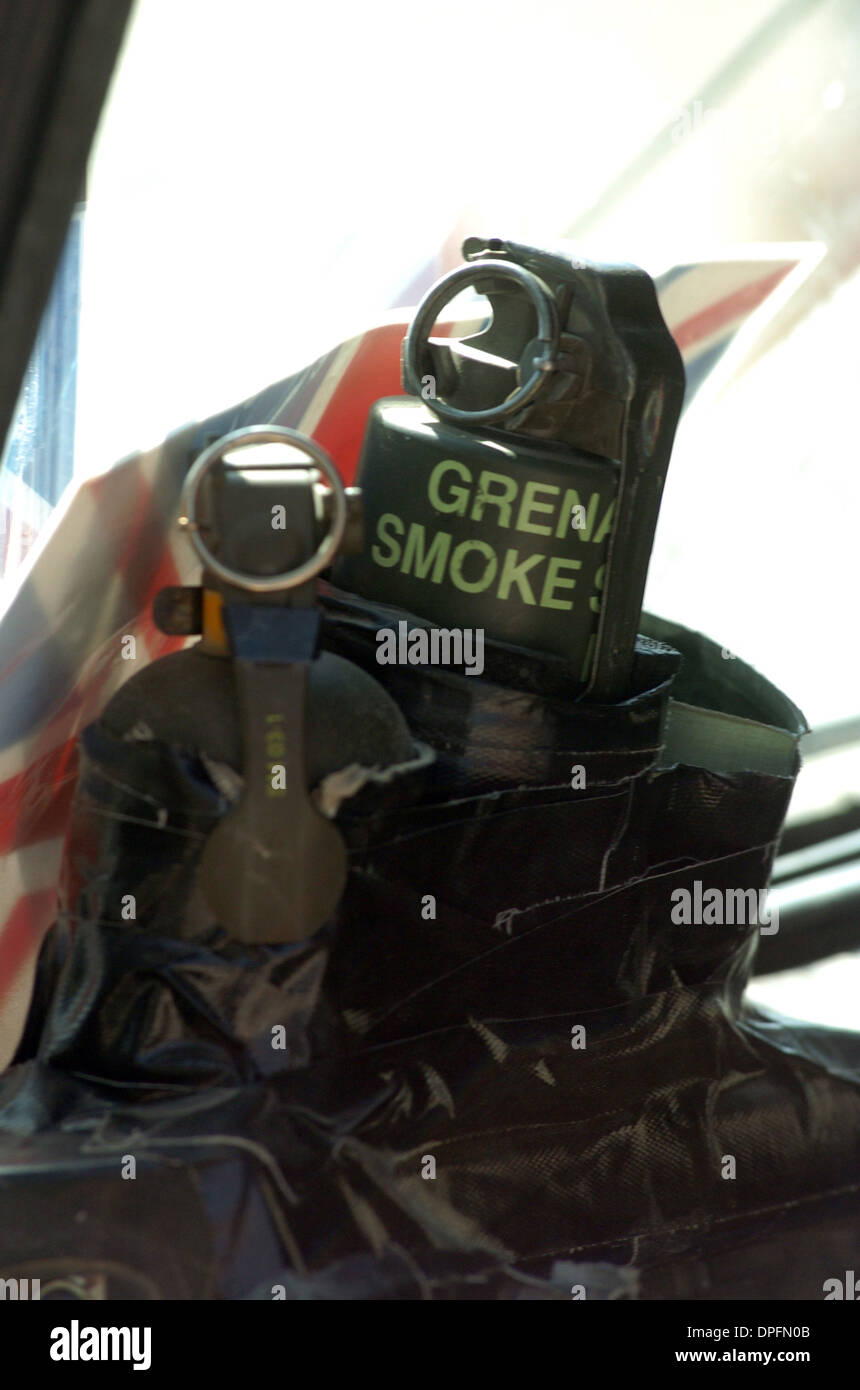 Smoke grenade hi-res stock photography and images - Alamy