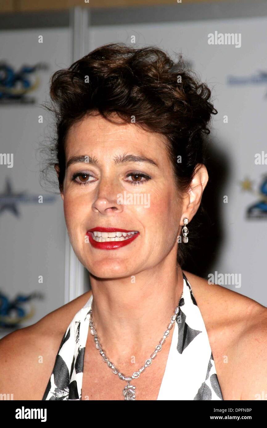 July 21, 2006 - Hollywood, California, U.S. - K49056EG.V.S.D.A. AT THE ...