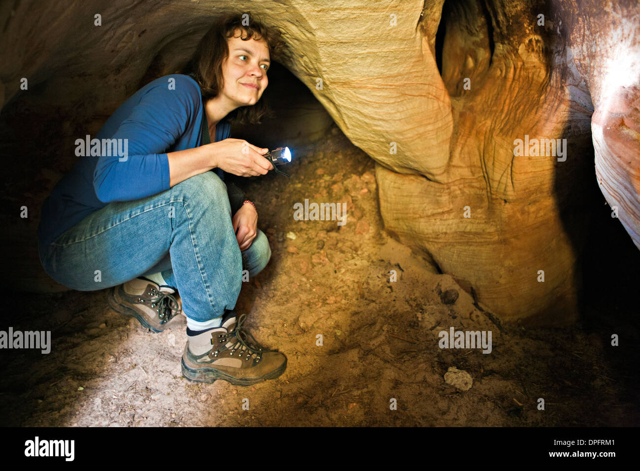 Spotlight cave hi-res stock photography and images - Alamy