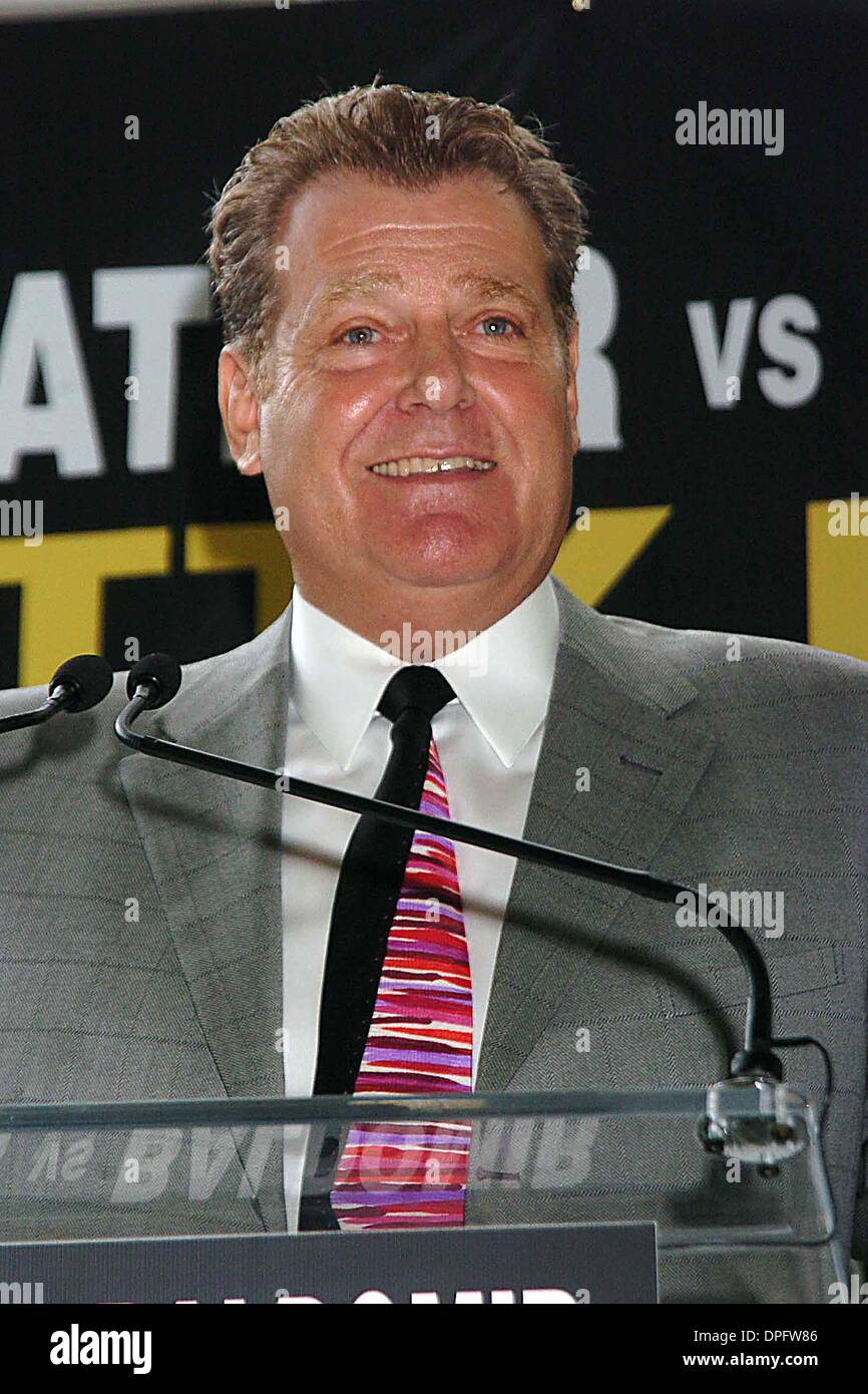 Sept. 6, 2006 - New York, New York, U.S. - BOXING MATCH PRESS ...