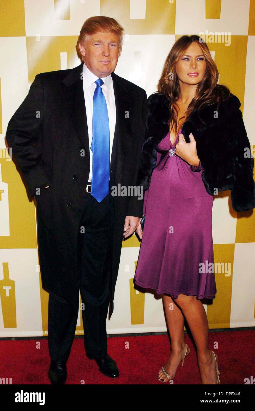 Oct. 26, 2006 - New York, New York, U.S. - CELEBS TOAST TO THE NEW ...