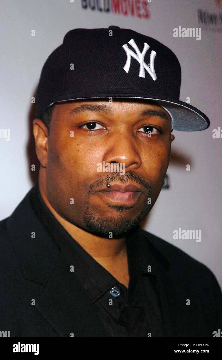 Dec. 19, 2006 - New York, New York, U.S. - MULTI-PLATINUM RAP ICON NAS ...