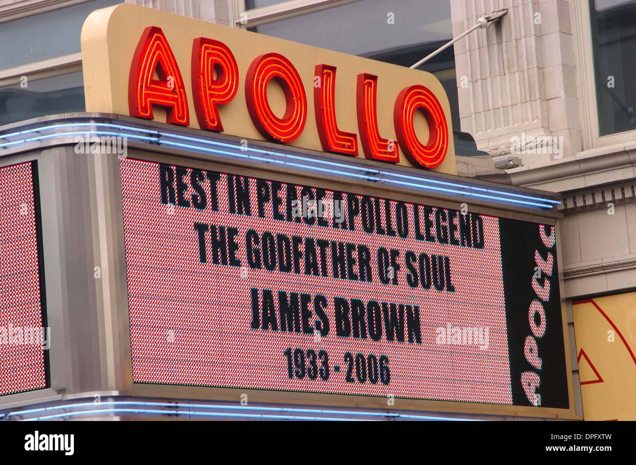 Dec. 28, 2006 - New York, New York, U.S. - JAMES BROWN PUBLIC VIEWING ...