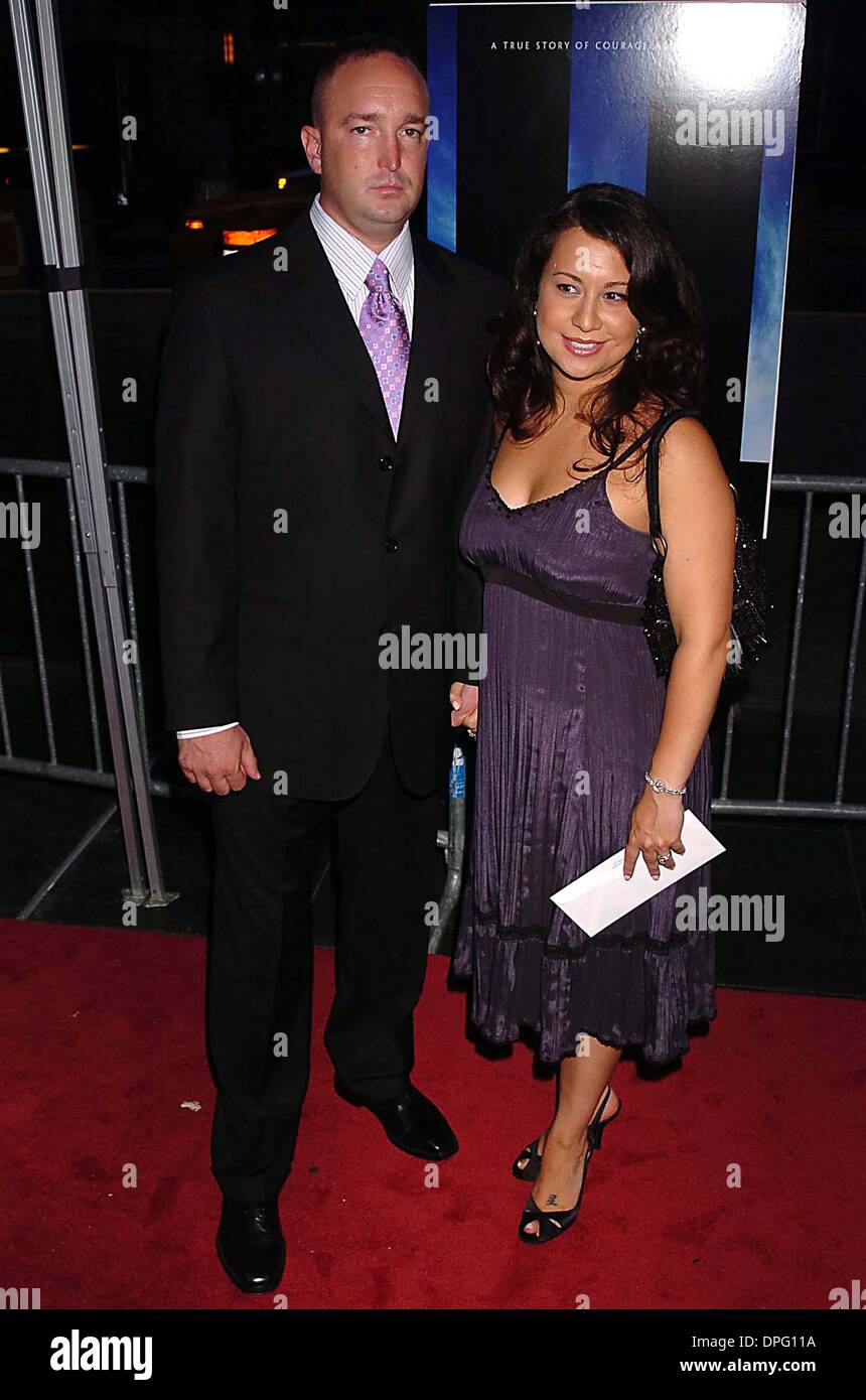 When his wife vicki hi-res stock photography and images - Alamy