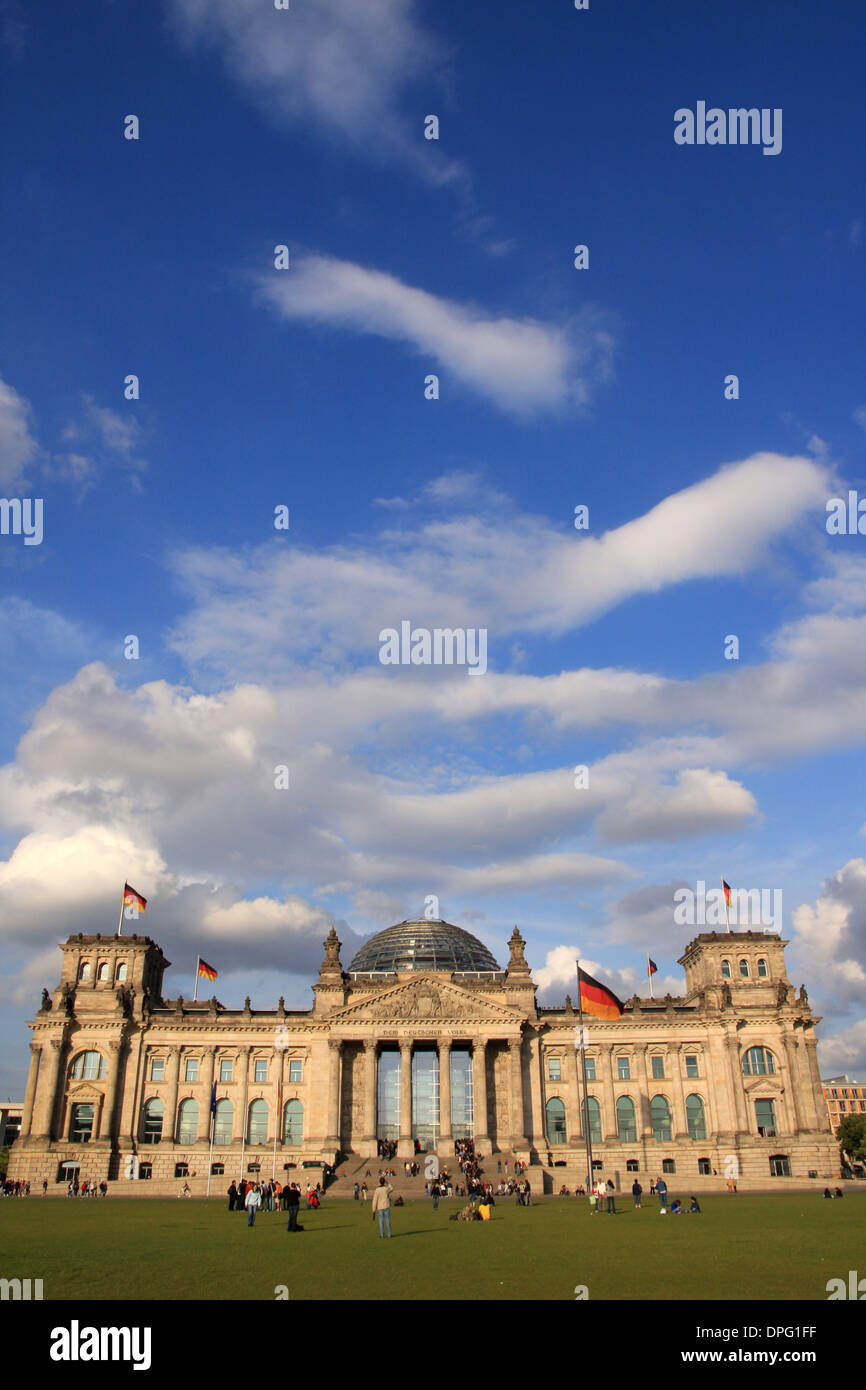 Reichstag, Bundestag in Bundestag Stock Photo - Alamy