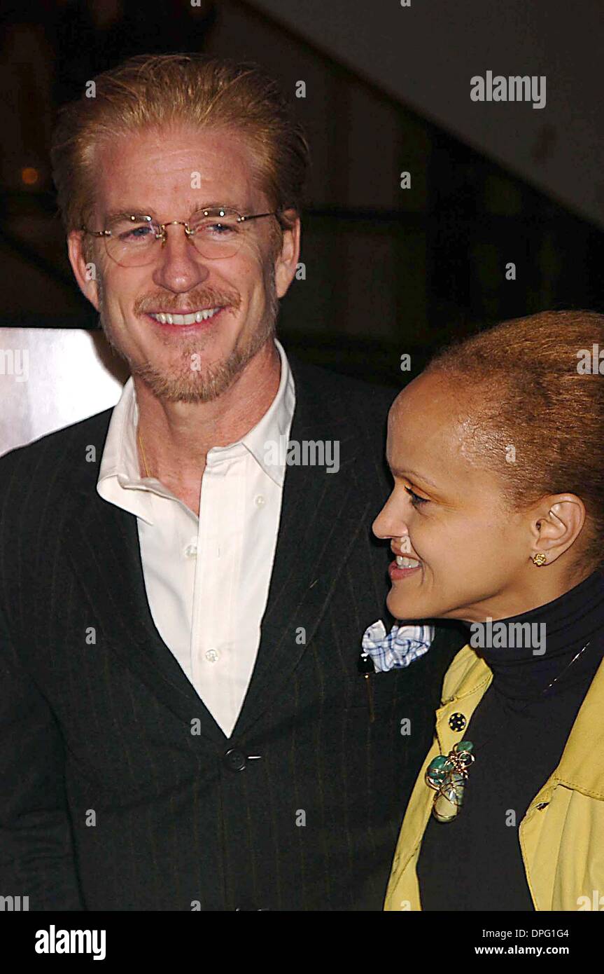 Modine globe hi-res stock photography and images - Alamy