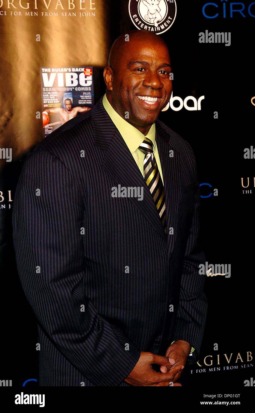 Oct. 16, 2006 - New York, New York, U.S. - DIDDY HOSTS A BLACK PARTY TO ...