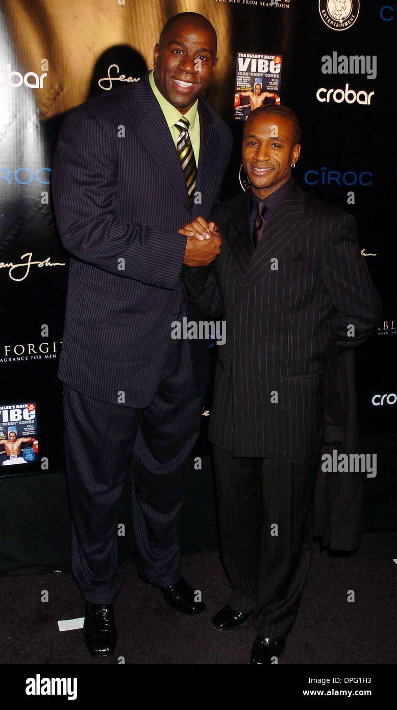 Oct. 16, 2006 - New York, New York, U.S. - DIDDY HOSTS A BLACK PARTY TO ...