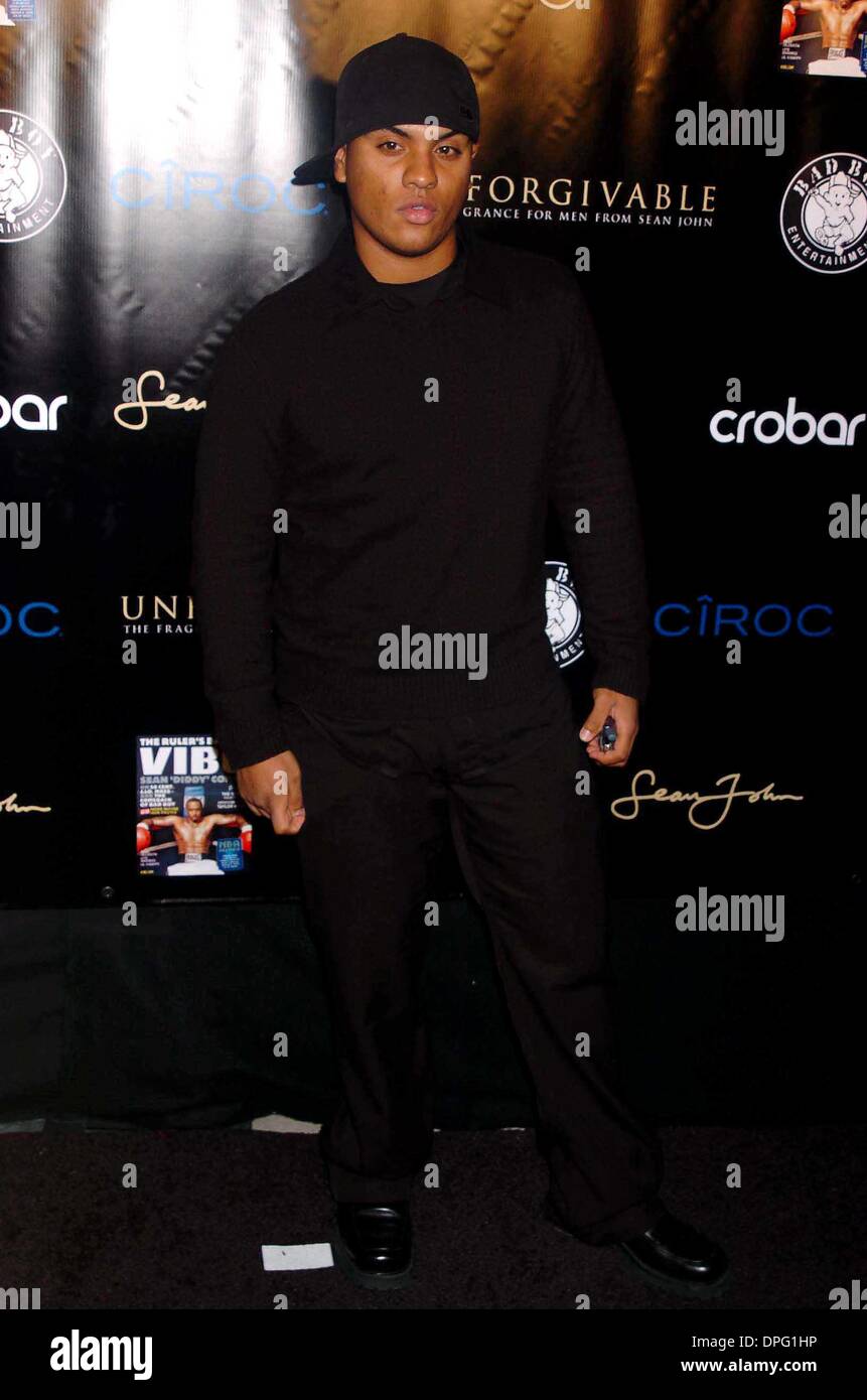 Oct. 16, 2006 - New York, New York, U.S. - DIDDY HOSTS A BLACK PARTY TO ...