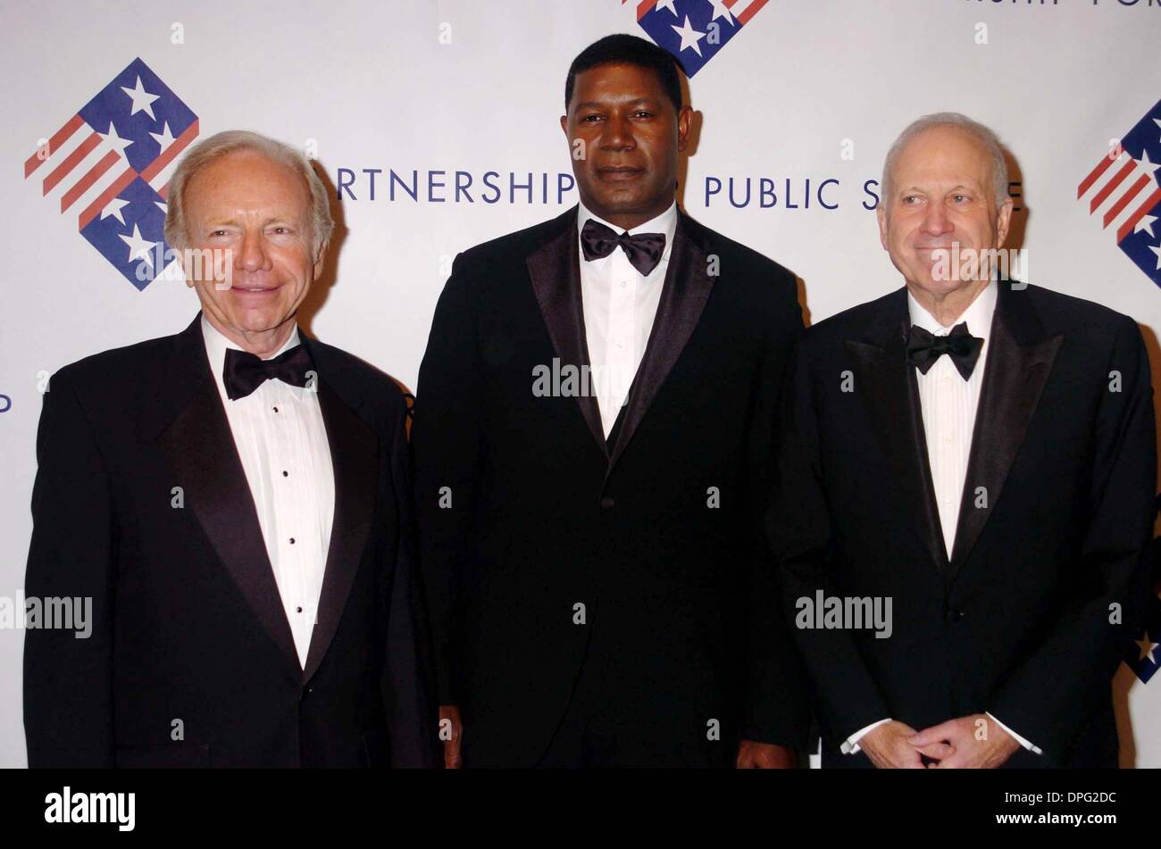 Dec. 11, 2006 - New York, New York, U.S. - SENATOR JOSEPH LIEBERMAN AND ...